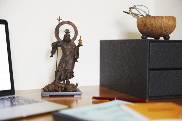 Buddha Statue, Bishamon, Palm-sized | OrientalSouls.com